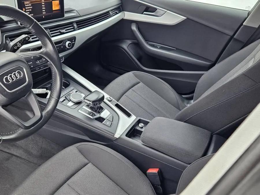 Balts Audi A4 2017 Jēkabpils, ar dzinēja tilpumu 2.00 L un nobraukumu 310 tūkst. km par 11990 €, foto 16 vietnē AUTOMOTO.COM.LV