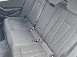 Balts Audi A4 2017 Jēkabpils, ar dzinēja tilpumu 2.00 L un nobraukumu 310 tūkst. km par 11990 €, foto 18 vietnē AUTOMOTO.COM.LV