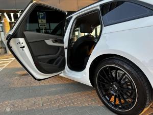 White Audi A4 2017 in Kaunas, with an engine capacity of 1.97 L and mileage of 244 thousand km for 14500 €, photo 10 on AUTOMOTO.COM.LV