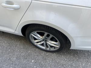 White Audi A4 2017 in Parnu, with an engine capacity of 3.00 L and mileage of 264 thousand km for 16000 €, photo 14 on AUTOMOTO.COM.LV