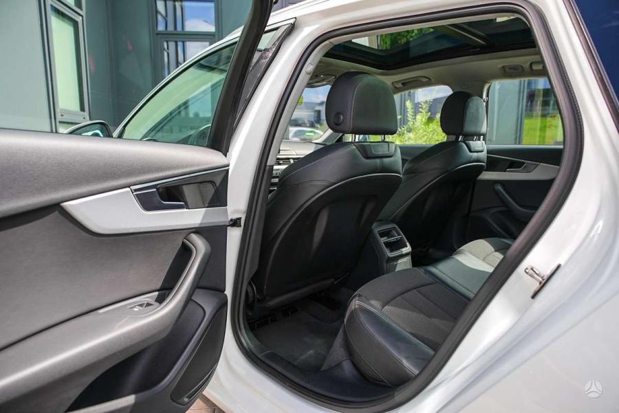 White Audi A4 2017 in Marijampole, with an engine capacity of 1.97 L and mileage of 227 thousand km for 11450 €, photo 35 on AUTOMOTO.COM.LV