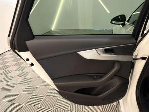 Balts Audi A4 2017 Marijampole, ar dzinēja tilpumu 1.97 L un nobraukumu 270 tūkst. km par 12999 €, foto 23 vietnē AUTOMOTO.COM.LV