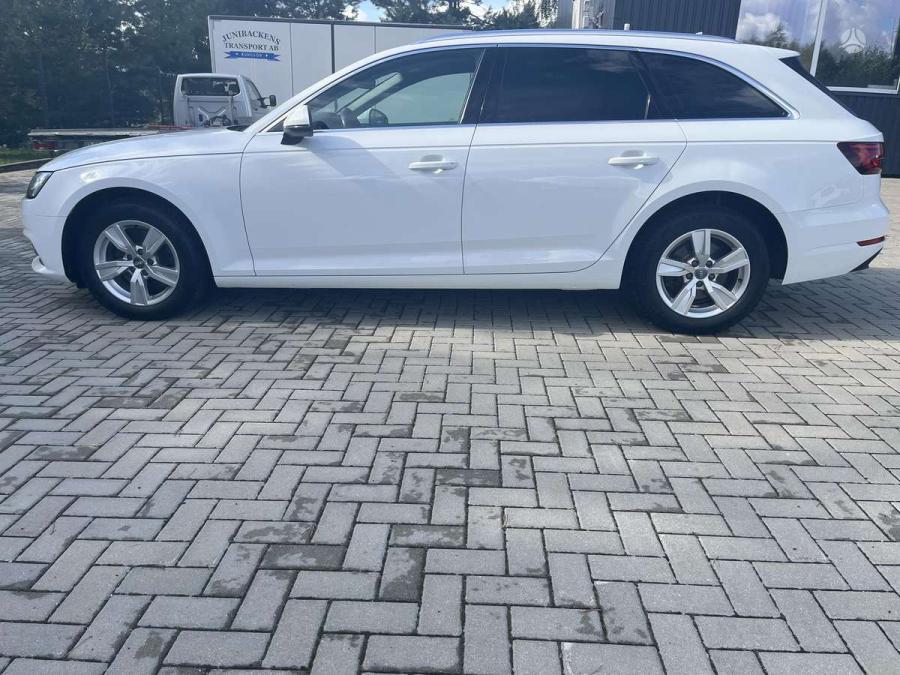 White Audi A4 2017 in Taurage, with an engine capacity of 2.00 L and mileage of 240 thousand km for 10600 €, photo 3 on AUTOMOTO.COM.LV