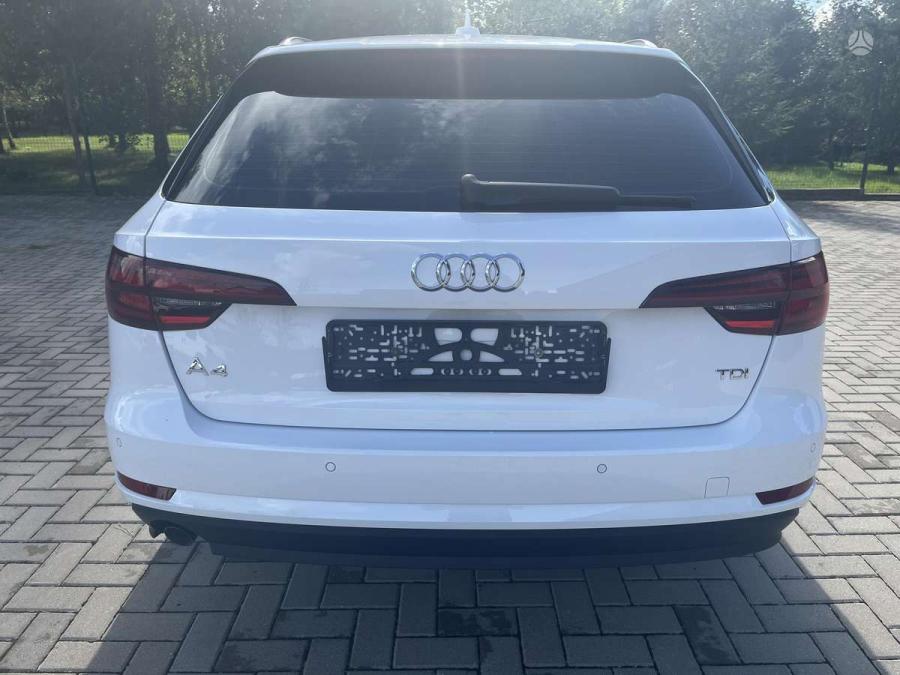 White Audi A4 2017 in Taurage, with an engine capacity of 2.00 L and mileage of 240 thousand km for 10600 €, photo 9 on AUTOMOTO.COM.LV