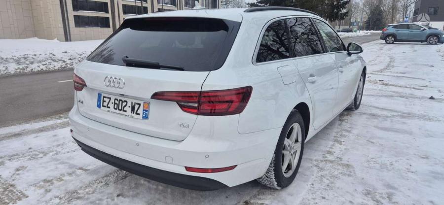White Audi A4 2018 in Taurage, with an engine capacity of 1.97 L and mileage of 300 thousand km for 11350 €, photo 14 on AUTOMOTO.COM.LV