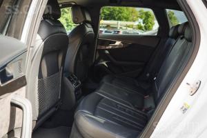 White Audi A4 2018 in Tukums, with an engine capacity of 2.00 L and mileage of 271 thousand km for 14190 €, photo 8 on AUTOMOTO.COM.LV