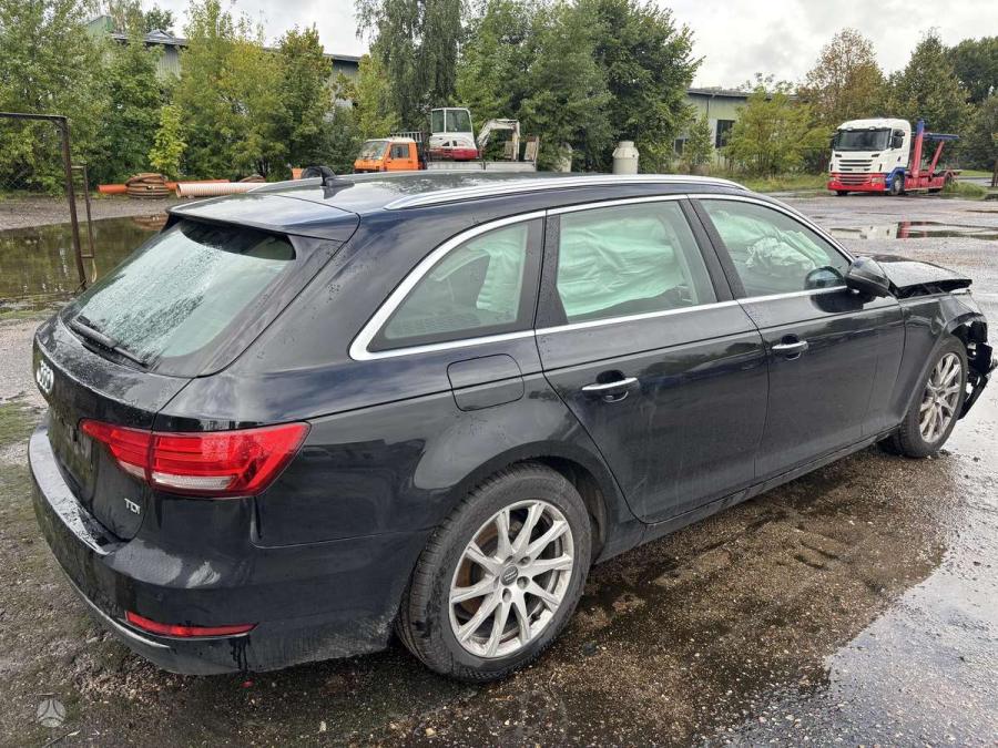 White Audi A4 2018 in Utena, with an engine capacity of 2.00 L and mileage of 94 thousand km for 5550 €, photo 6 on AUTOMOTO.COM.LV