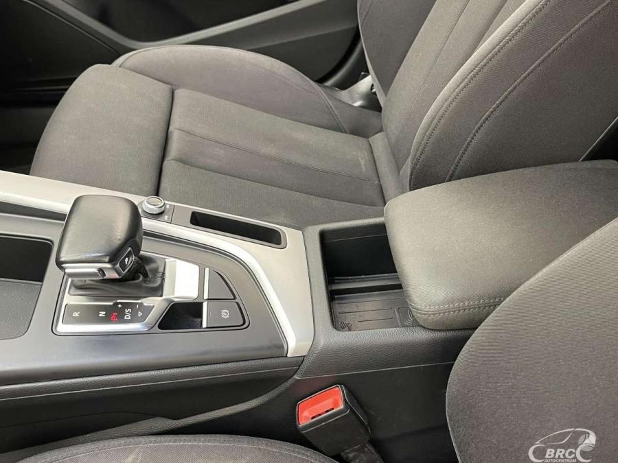 Balts Audi A4 2019 Viļņa, ar dzinēja tilpumu 1.97 L un nobraukumu 184 tūkst. km par 18500 €, foto 25 vietnē AUTOMOTO.COM.LV