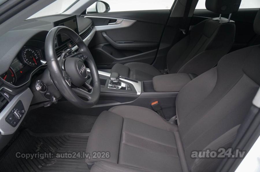 White Audi A4 2019 in Tallinn, with an engine capacity of 2.00 L and mileage of 204 thousand km for 18890 €, photo 8 on AUTOMOTO.COM.LV