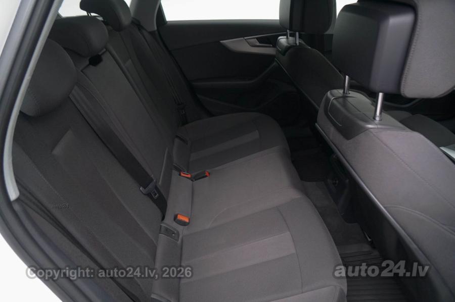 White Audi A4 2019 in Tallinn, with an engine capacity of 2.00 L and mileage of 204 thousand km for 18890 €, photo 14 on AUTOMOTO.COM.LV