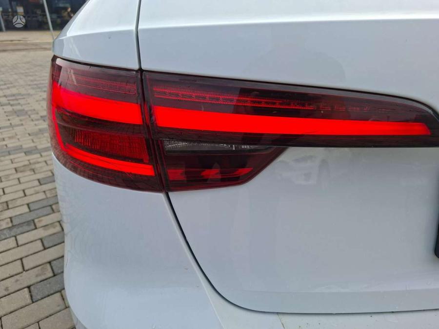 Balts Audi A4 2019 Šauļi, ar dzinēja tilpumu 1.97 L un nobraukumu 177 tūkst. km par 14700 €, foto 6 vietnē AUTOMOTO.COM.LV