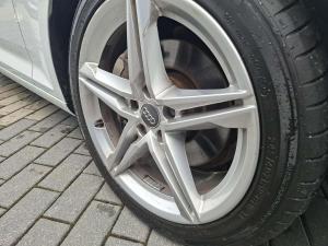 Balts Audi A4 2019 Šauļi, ar dzinēja tilpumu 1.97 L un nobraukumu 177 tūkst. km par 14700 €, foto 7 vietnē AUTOMOTO.COM.LV