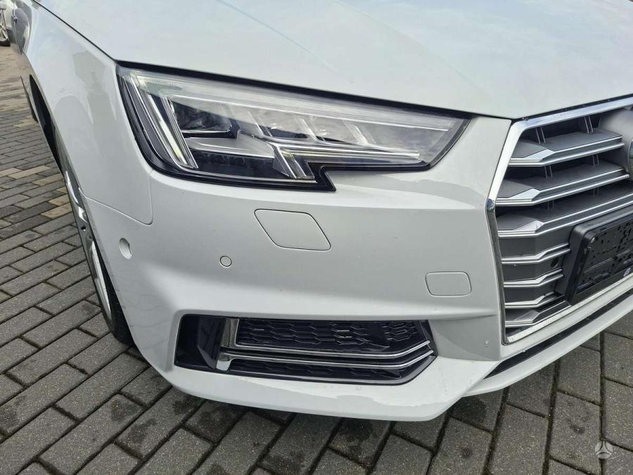Balts Audi A4 2019 Šauļi, ar dzinēja tilpumu 1.97 L un nobraukumu 177 tūkst. km par 14700 €, foto 8 vietnē AUTOMOTO.COM.LV