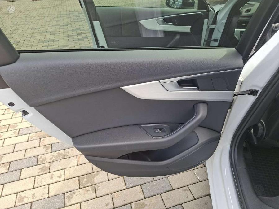 Balts Audi A4 2019 Šauļi, ar dzinēja tilpumu 1.97 L un nobraukumu 177 tūkst. km par 14700 €, foto 22 vietnē AUTOMOTO.COM.LV