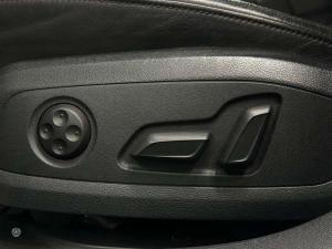 White Audi A4 2020 in Kaunas, with an engine capacity of 1.97 L and mileage of 259 thousand km for 17800 €, photo 24 on AUTOMOTO.COM.LV