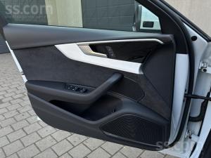 Balts Audi A4 2020 Rīga, ar dzinēja tilpumu 2.00 L un nobraukumu 171 tūkst. km par 21400 €, foto 13 vietnē AUTOMOTO.COM.LV