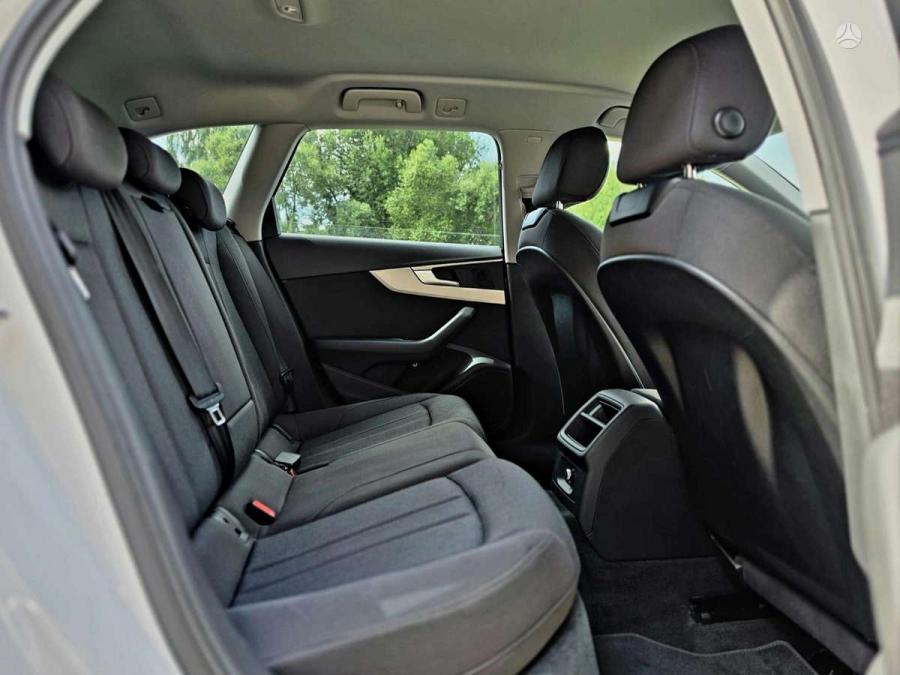 Balts Audi A4 2020 Tauragė, ar dzinēja tilpumu 1.97 L un nobraukumu 259 tūkst. km par 13400 €, foto 37 vietnē AUTOMOTO.COM.LV