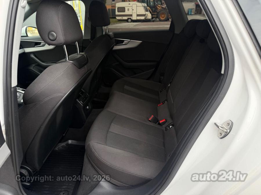 White Audi A4 2020 in Tallinn, with an engine capacity of 2.00 L and mileage of 230 thousand km for 16900 €, photo 13 on AUTOMOTO.COM.LV