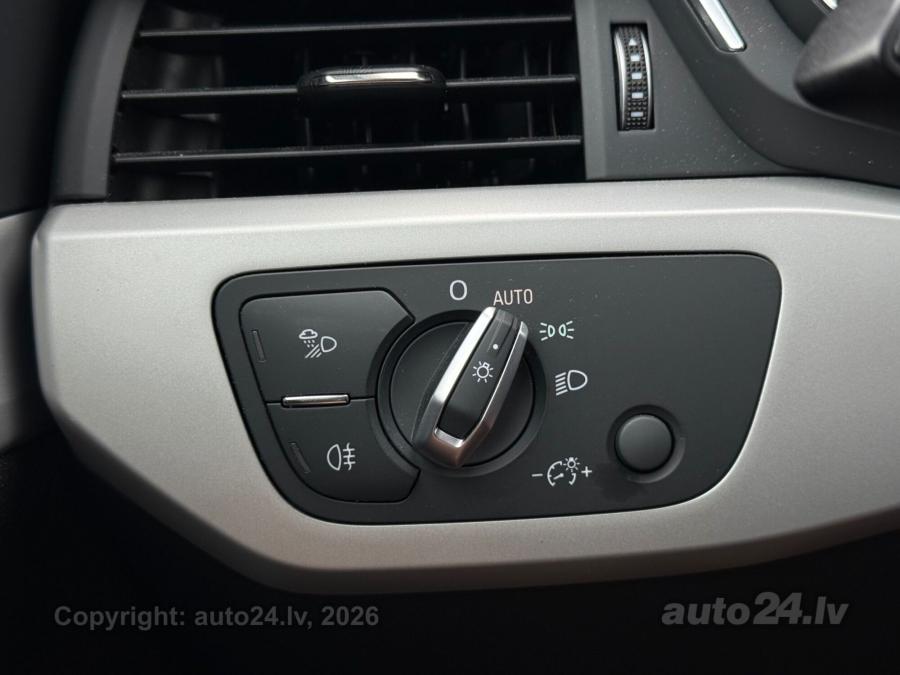 White Audi A4 2020 in Tallinn, with an engine capacity of 2.00 L and mileage of 230 thousand km for 16900 €, photo 21 on AUTOMOTO.COM.LV