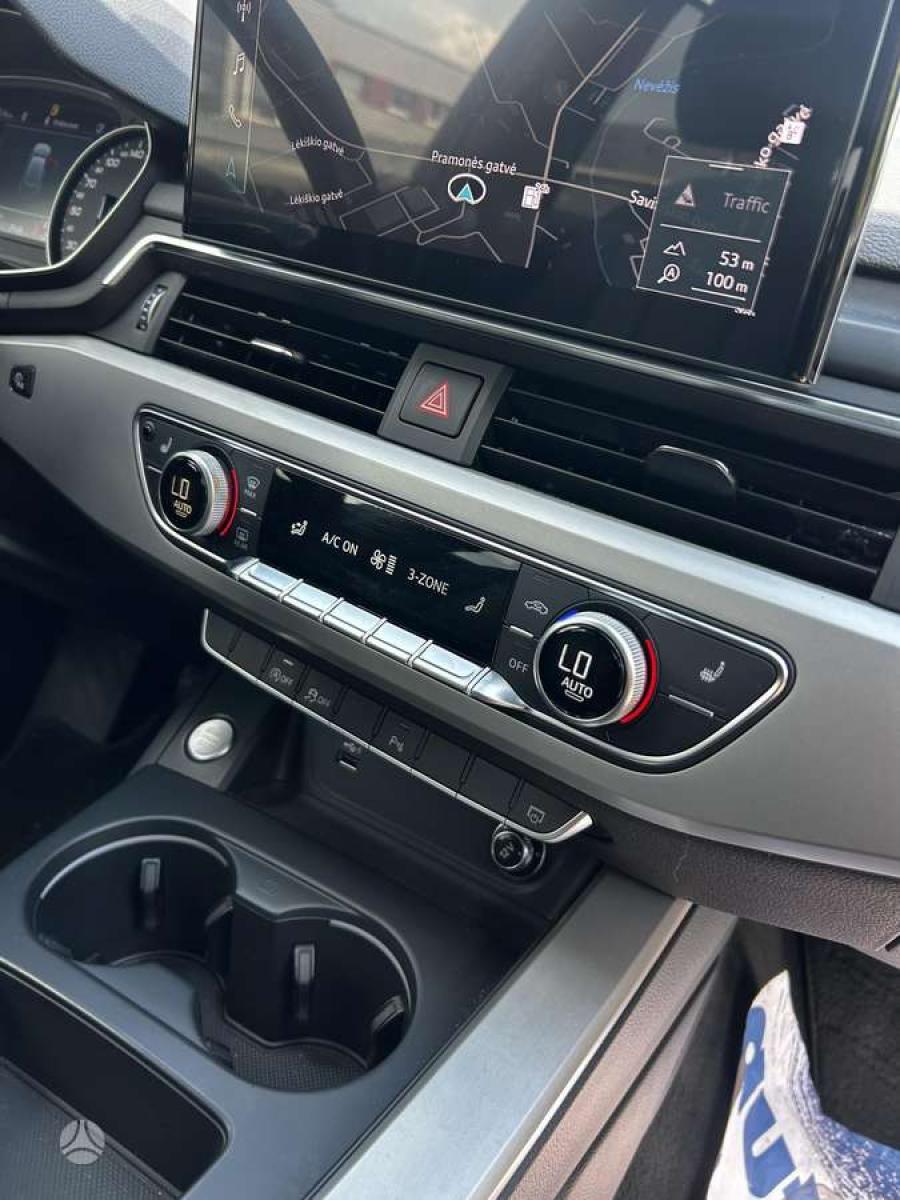 Balts Audi A4 2020 Panevēža, ar dzinēja tilpumu 1.97 L un nobraukumu 252 tūkst. km par 13690 €, foto 13 vietnē AUTOMOTO.COM.LV