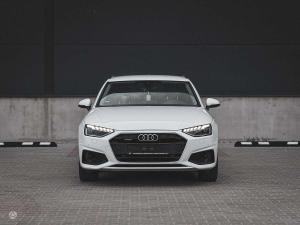 White Audi A4 2020 in Siauliai, with an engine capacity of 2.00 L and mileage of 172 thousand km for 17999 €, photo 8 on AUTOMOTO.COM.LV
