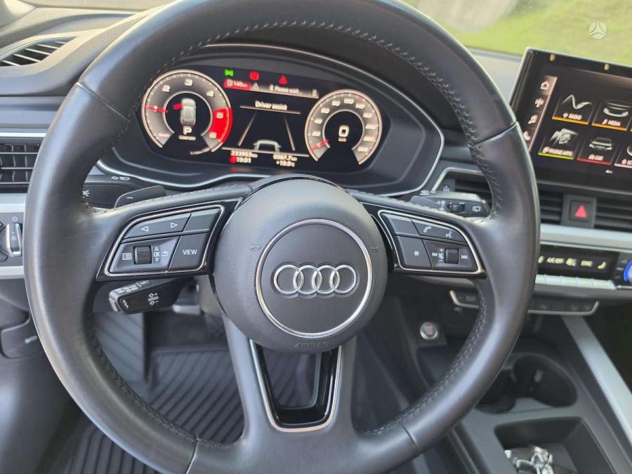 White Audi A4 2020 in Jonava, with an engine capacity of 2.00 L and mileage of 234 thousand km for 18250 €, photo 28 on AUTOMOTO.COM.LV
