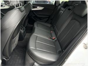 White Audi A4 2020 in Riga, with an engine capacity of 2.00 L and mileage of 225 thousand km for 20990 €, photo 12 on AUTOMOTO.COM.LV
