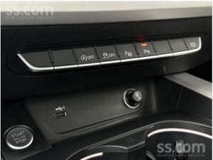 White Audi A4 2020 in Riga, with an engine capacity of 2.00 L and mileage of 225 thousand km for 20990 €, photo 14 on AUTOMOTO.COM.LV