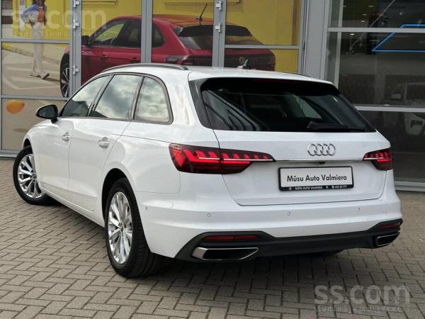 Balts Audi A4 2021 Rīga, ar dzinēja tilpumu 2.00 L un nobraukumu 225 tūkst. km par 21200 €, foto 2 vietnē AUTOMOTO.COM.LV