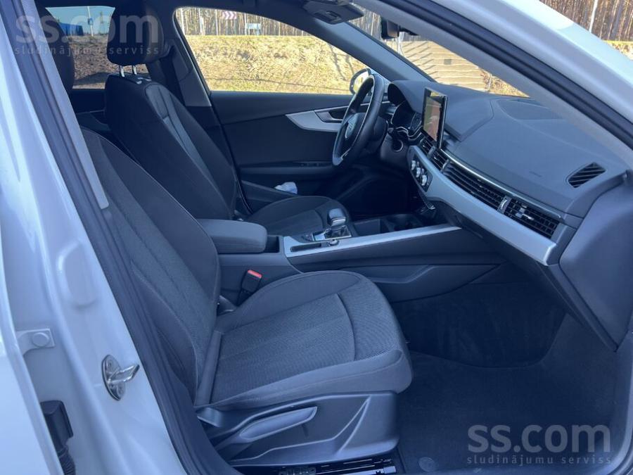 White Audi A4 2021 in Riga, with an engine capacity of 2.00 L and mileage of 0 thousand km for 14900 €, photo 14 on AUTOMOTO.COM.LV