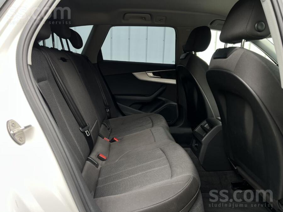 White Audi A4 2021 in Riga, with an engine capacity of 2.00 L and mileage of 236 thousand km for 14990 €, photo 14 on AUTOMOTO.COM.LV