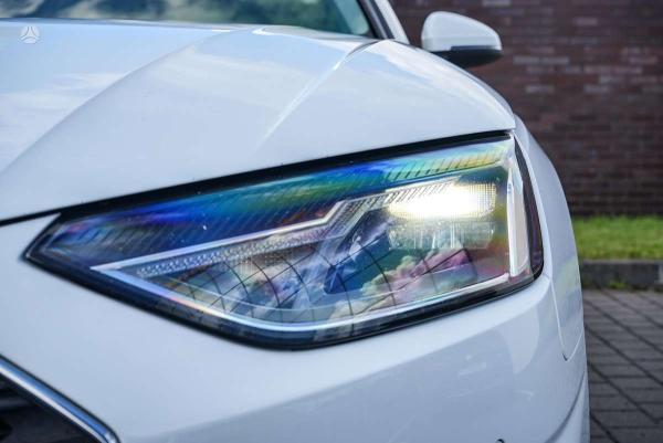 White Audi A4 2021 in Marijampole, with an engine capacity of 1.97 L and mileage of 280 thousand km for 12950 €, photo 5 on AUTOMOTO.COM.LV