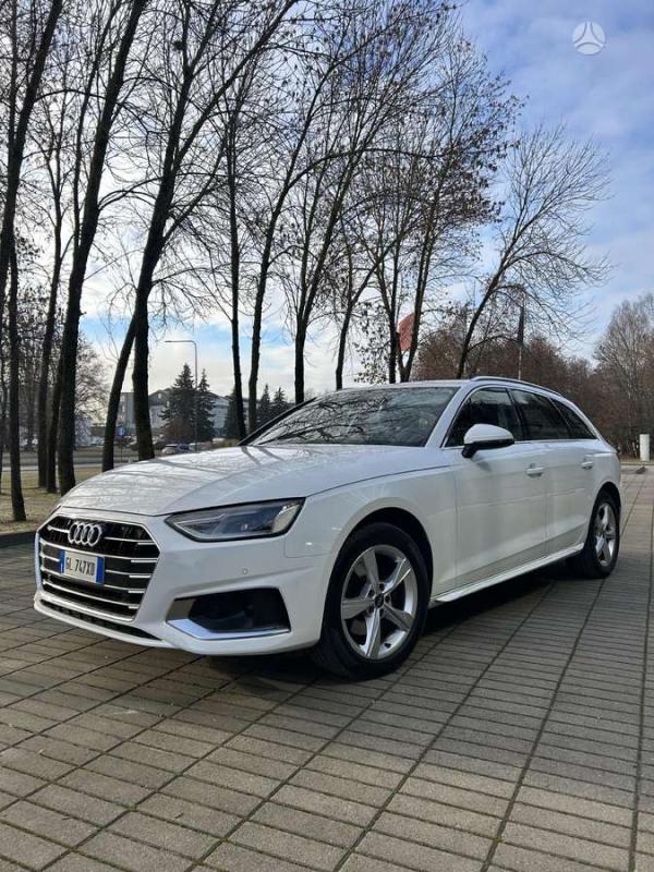 White Audi A4 2022 in Kaunas, with an engine capacity of 1.97 L and mileage of 144 thousand km for 19500 €, photo 1 on AUTOMOTO.COM.LV