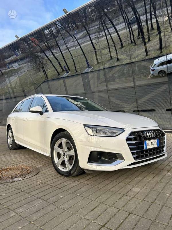 White Audi A4 2022 in Kaunas, with an engine capacity of 1.97 L and mileage of 144 thousand km for 19500 €, photo 2 on AUTOMOTO.COM.LV