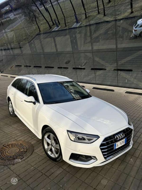 White Audi A4 2022 in Kaunas, with an engine capacity of 1.97 L and mileage of 144 thousand km for 19500 €, photo 3 on AUTOMOTO.COM.LV