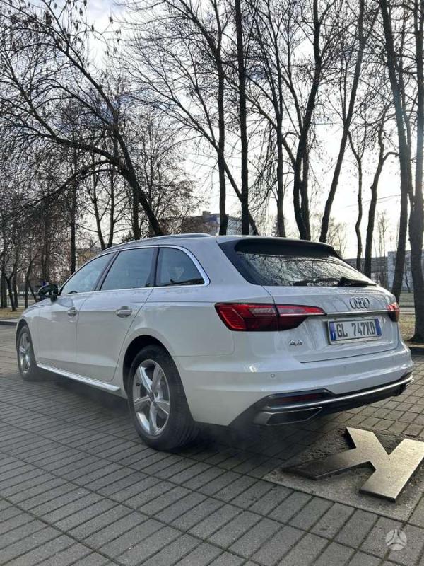 White Audi A4 2022 in Kaunas, with an engine capacity of 1.97 L and mileage of 144 thousand km for 19500 €, photo 6 on AUTOMOTO.COM.LV