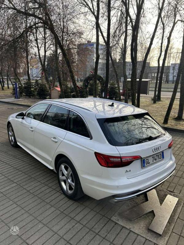 White Audi A4 2022 in Kaunas, with an engine capacity of 1.97 L and mileage of 144 thousand km for 19500 €, photo 7 on AUTOMOTO.COM.LV