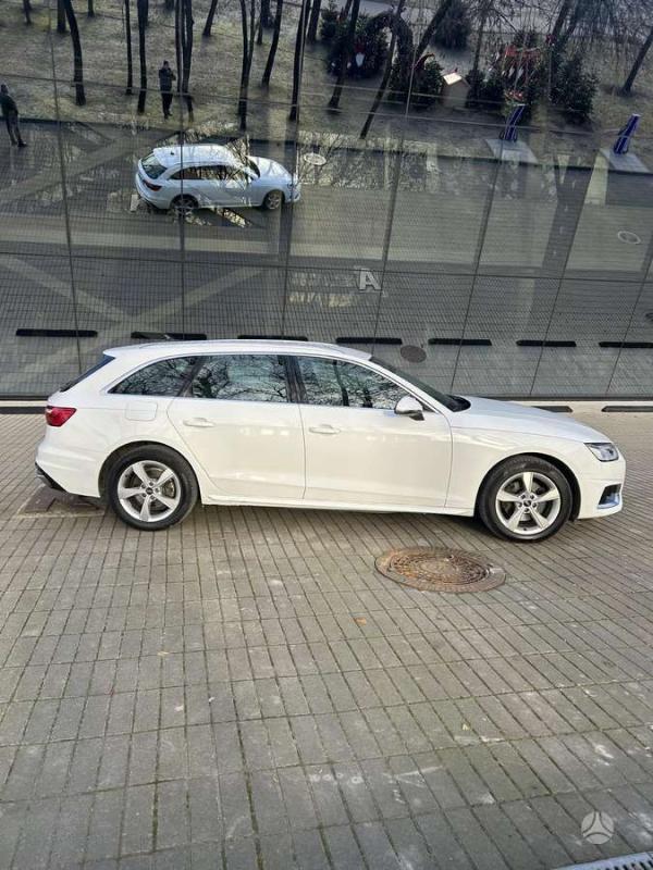 White Audi A4 2022 in Kaunas, with an engine capacity of 1.97 L and mileage of 144 thousand km for 19500 €, photo 10 on AUTOMOTO.COM.LV
