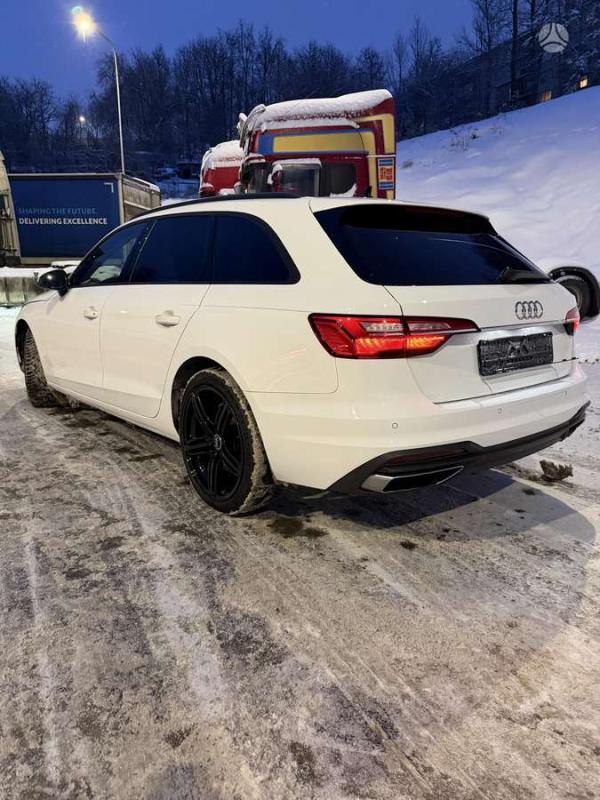 White Audi A4 2022 in Vilnius, with an engine capacity of 1.97 L and mileage of 120 thousand km for 19900 €, photo 4 on AUTOMOTO.COM.LV
