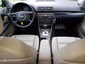 Yellow Audi A4 2003 in Utena, with an engine capacity of 2.50 L and mileage of 258 thousand km for 1499 €, photo 11 on AUTOMOTO.COM.LV