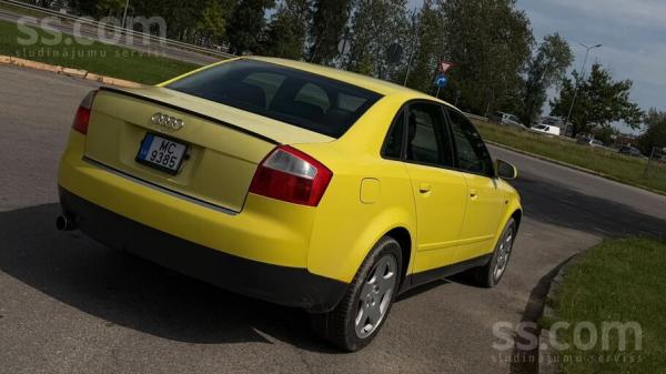 Ауди А4 2003 в Рига на AUTOMOTO.COM.LV Желтый Ауди А4 2003 в Рига, объемом двигателя 2.00 л и пробегом 320 тыс. км за 1850 €, фото 5 на AUTOMOTO.COM.LV