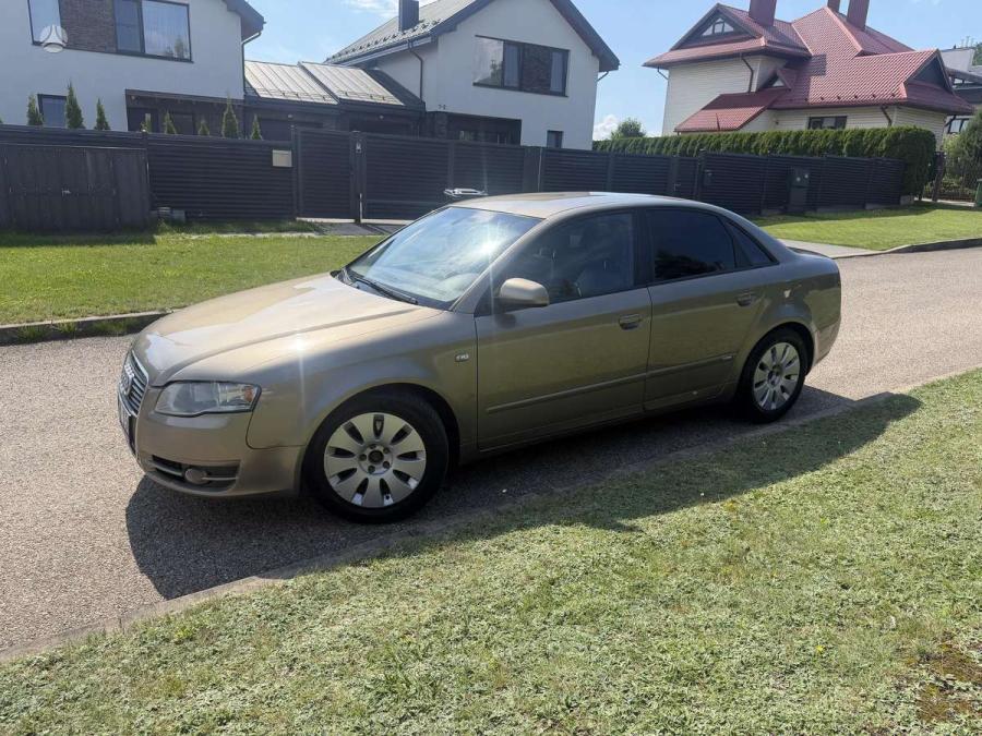 Dzeltens Audi A4 2006 Viļņa, ar dzinēja tilpumu 2.50 L un nobraukumu 300 tūkst. km par 1499 €, foto 3 vietnē AUTOMOTO.COM.LV