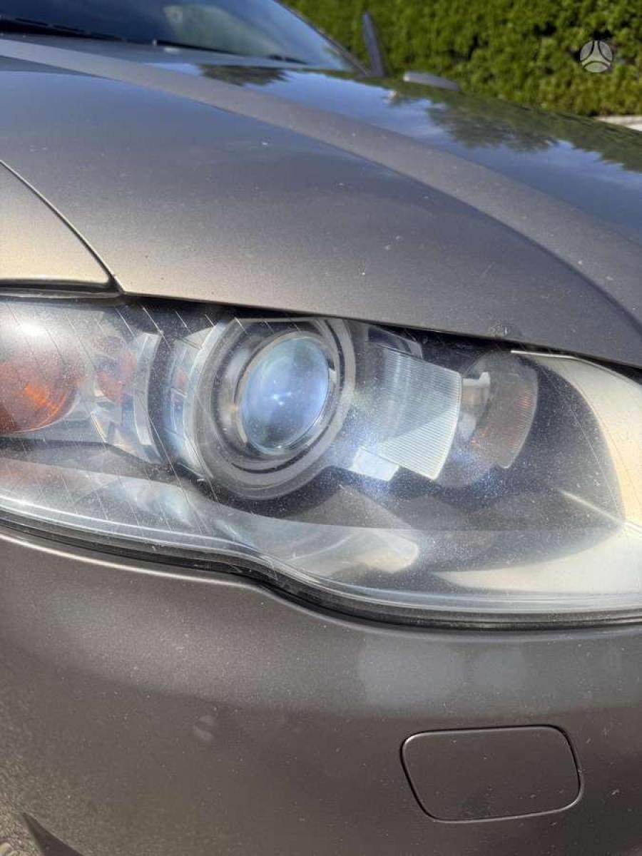 Dzeltens Audi A4 2006 Viļņa, ar dzinēja tilpumu 2.50 L un nobraukumu 300 tūkst. km par 1499 €, foto 6 vietnē AUTOMOTO.COM.LV