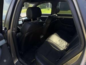 Dzeltens Audi A4 2006 Viļņa, ar dzinēja tilpumu 2.50 L un nobraukumu 300 tūkst. km par 1499 €, foto 17 vietnē AUTOMOTO.COM.LV