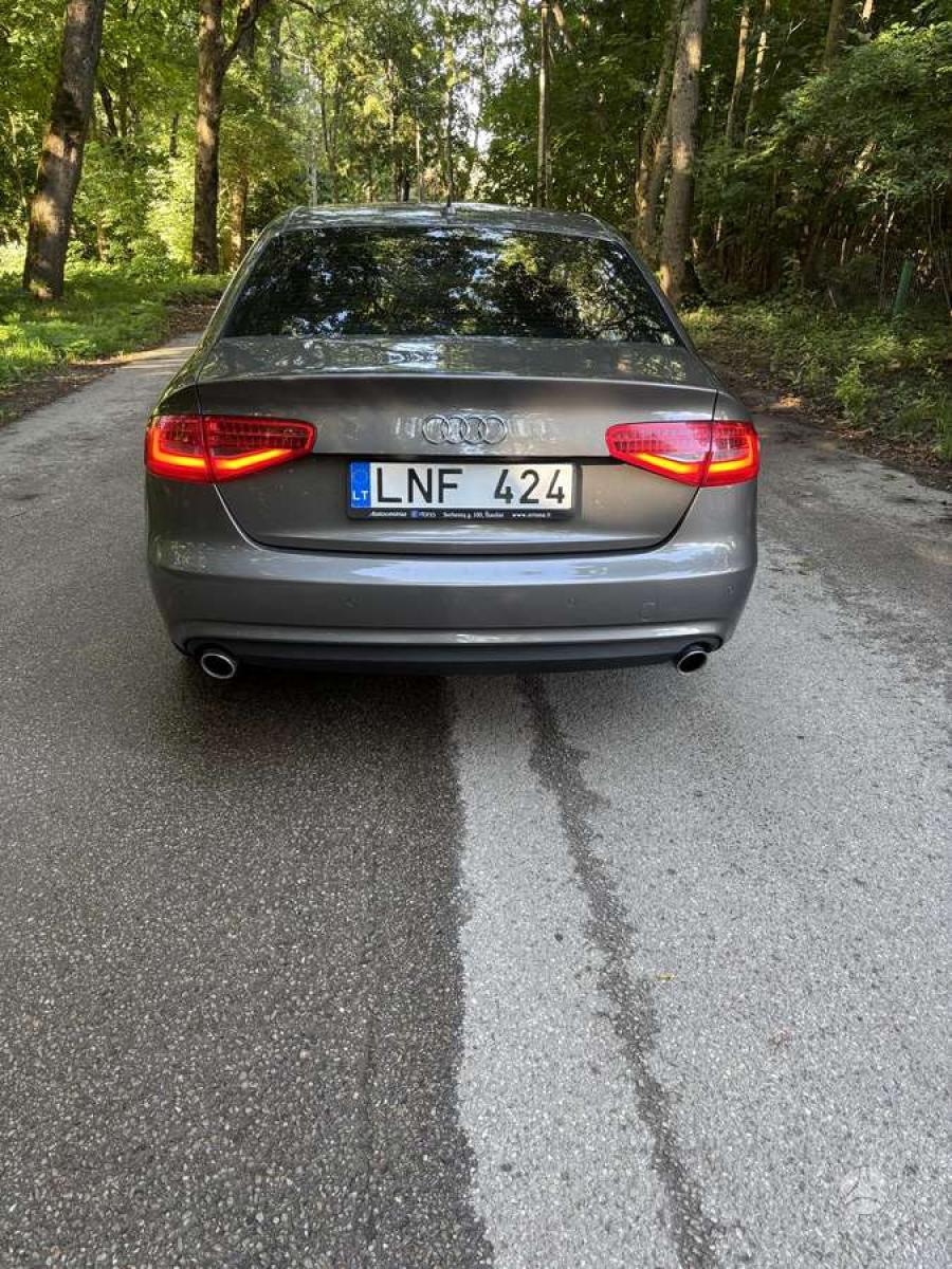 Dzeltens Audi A4 2015 Kėdainiai, ar dzinēja tilpumu 2.97 L un nobraukumu 257 tūkst. km par 9500 €, foto 5 vietnē AUTOMOTO.COM.LV