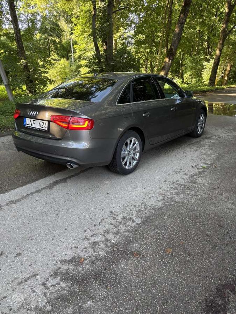 Dzeltens Audi A4 2015 Kėdainiai, ar dzinēja tilpumu 2.97 L un nobraukumu 257 tūkst. km par 9500 €, foto 6 vietnē AUTOMOTO.COM.LV