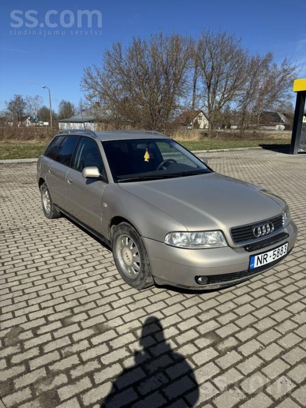 Dzeltens Audi A4 2000 Jēkabpils, ar dzinēja tilpumu 1.90 L un nobraukumu 430 tūkst. km par 1450 €, foto 2 vietnē AUTOMOTO.COM.LV
