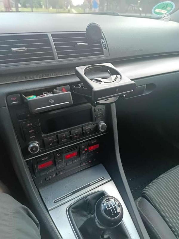 Dzeltens Audi A4 2006 Kazlų Rūda, ar dzinēja tilpumu 1.97 L un nobraukumu 357 tūkst. km par 2750 €, foto 10 vietnē AUTOMOTO.COM.LV