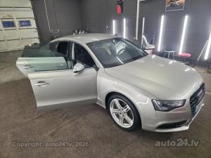 Beige Audi A5 2012 in Tallinn, with an engine capacity of 3.00 L and mileage of 335 thousand km for 8888 €, photo 8 on AUTOMOTO.COM.LV