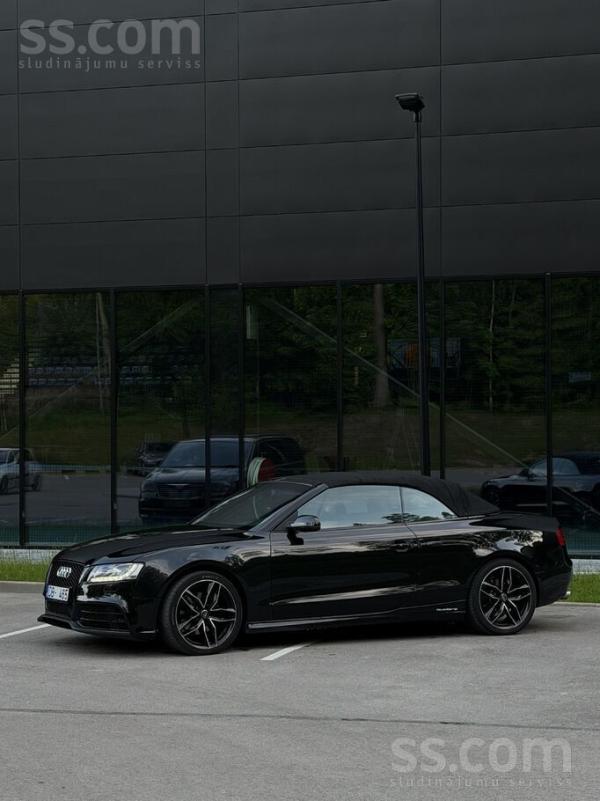 Black Audi A5 2009 in Riga, with an engine capacity of 3.00 L and mileage of 225 thousand km for 10450 €, photo 5 on AUTOMOTO.COM.LV